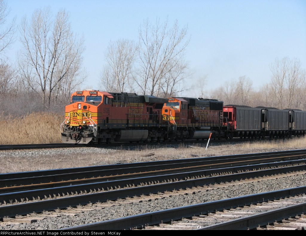 BNSF 5726